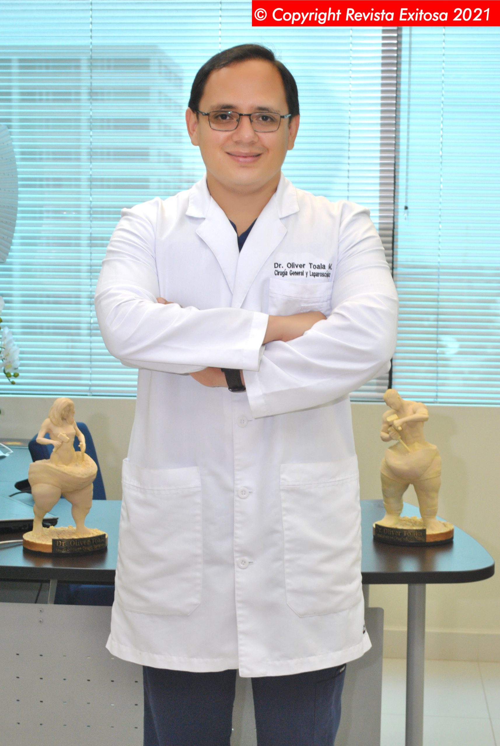 Dr. Oliver Toala